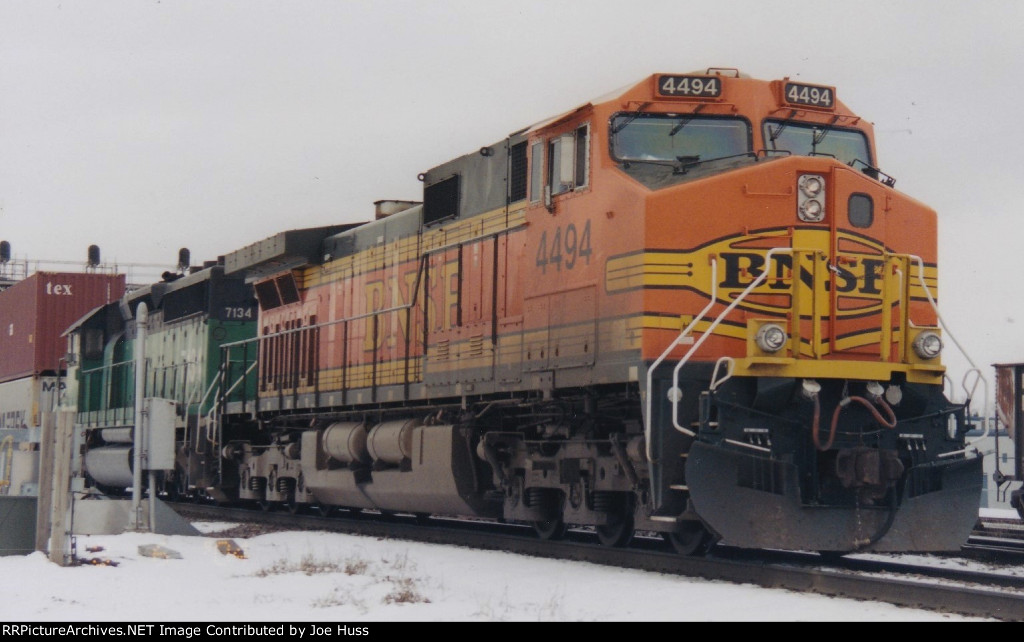 BNSF 4494 West